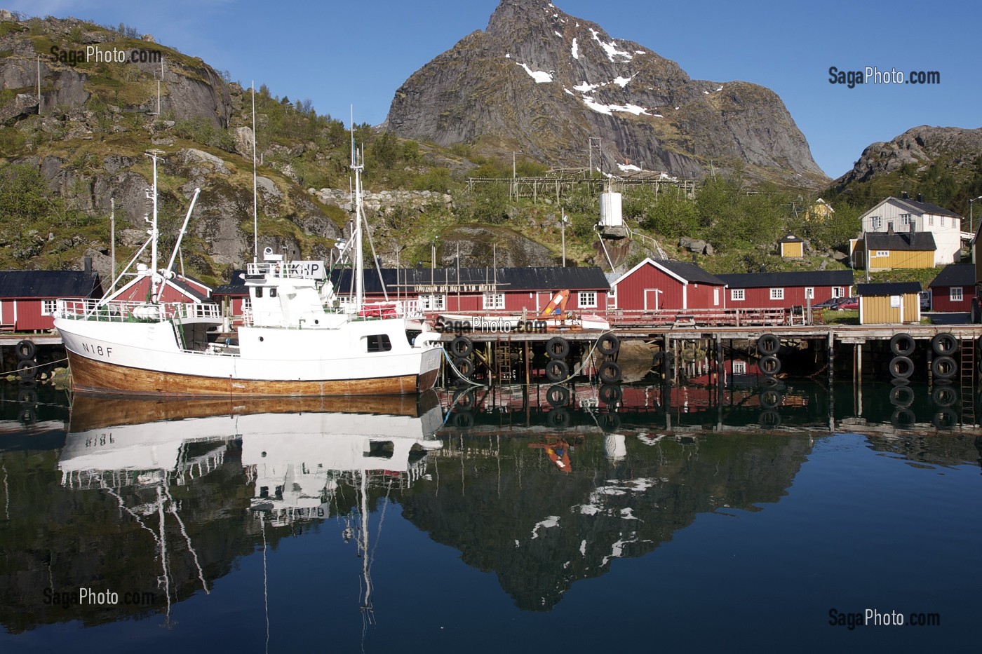 photo de VILLAGE DE NUSFJORD, NUSFJORD, VILLAGE PROTEGE PAR L'UNESCO ...