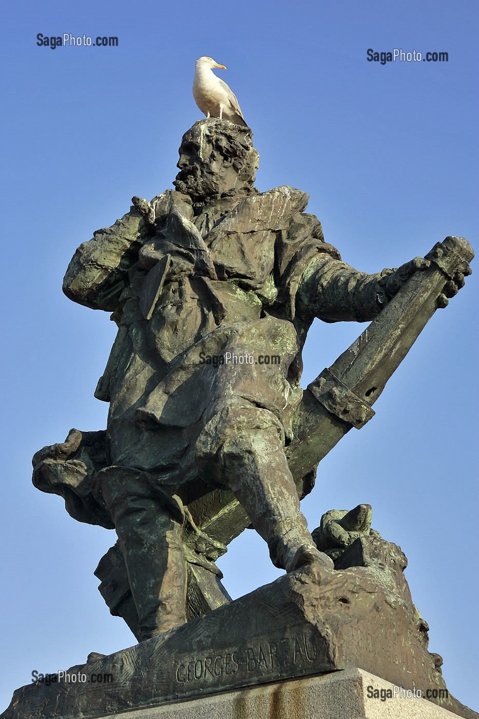 Jacques Cartier Statue