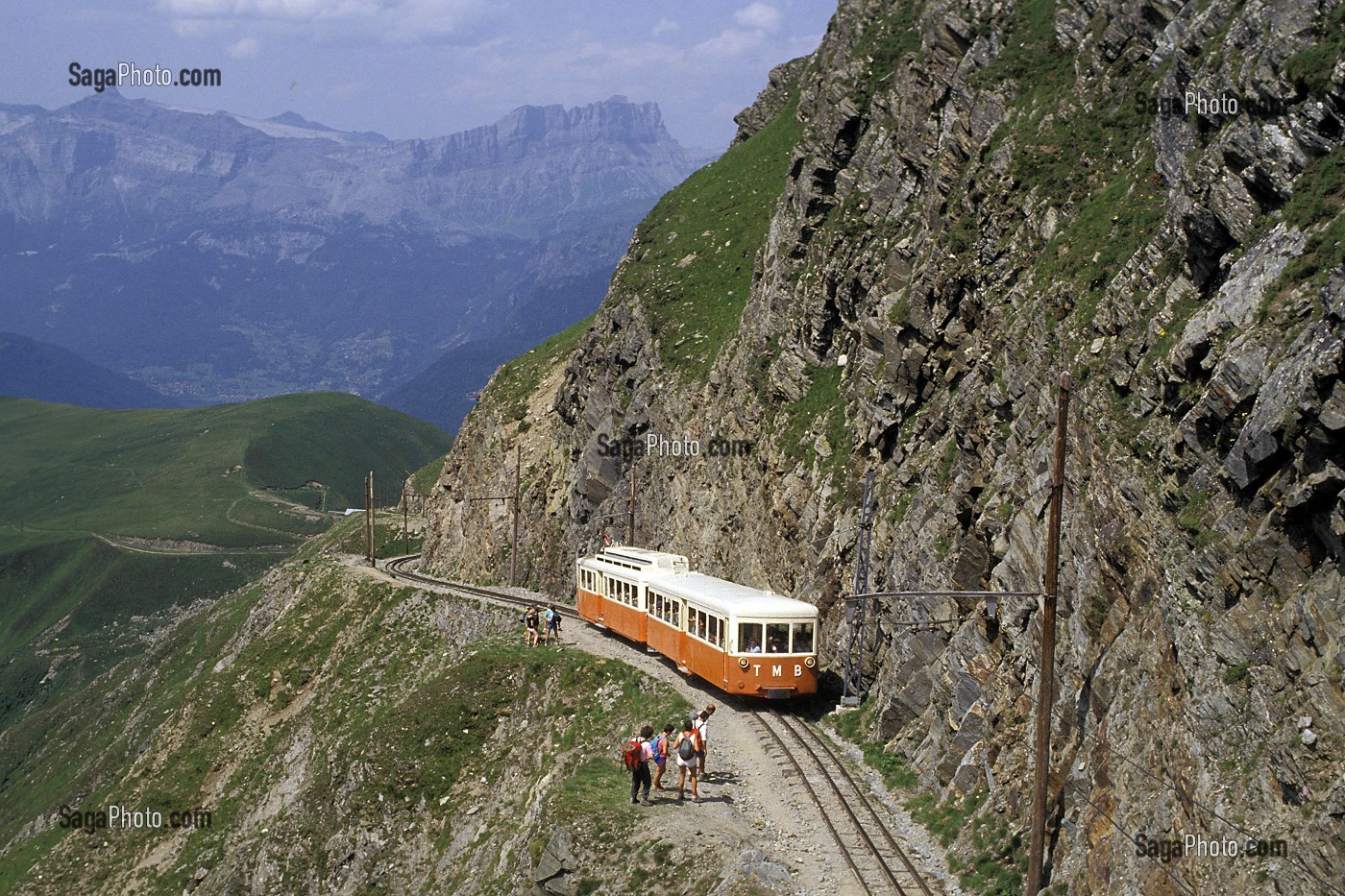 photo de PETIT TRAIN TOURISTIQUE DU MONTENVERS, CHAMONIX, HAUTE-SAVOIE ...