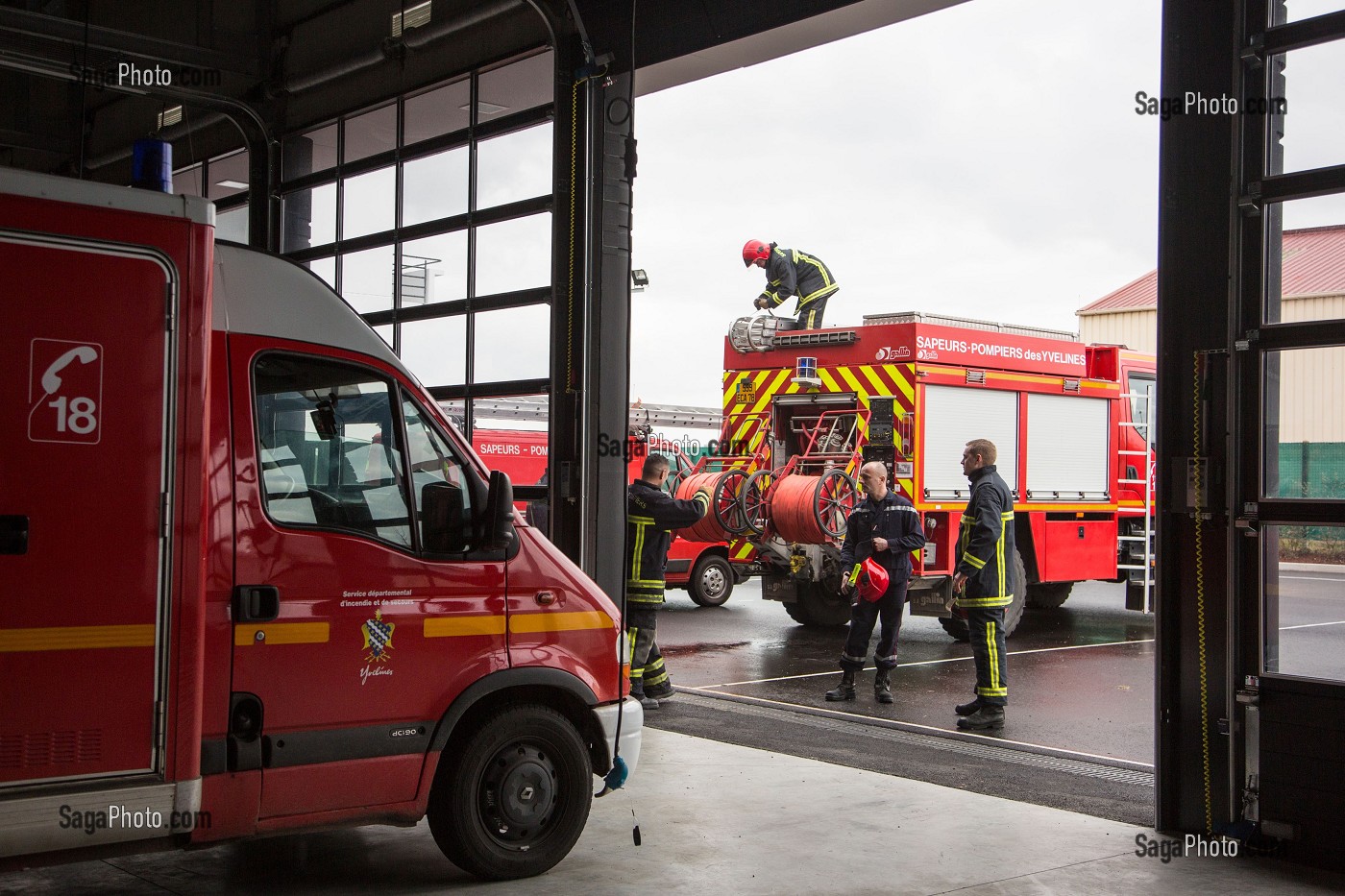 photo de SAPEURS-POMPIERS DE BREVAL, YVELINES, FRANCE