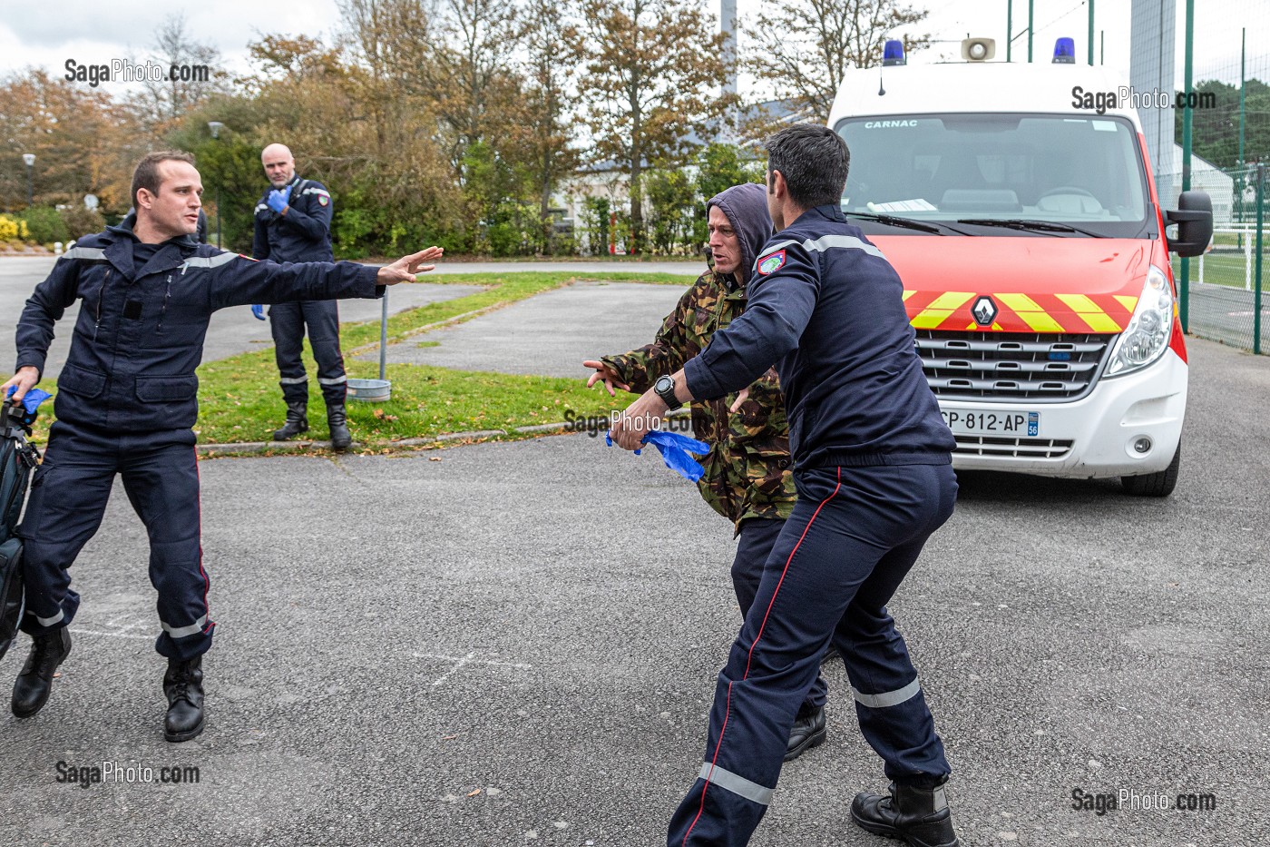 photo de AGRESSION D'UN SDF DANS LA RUE, FORMATION POUR FAIRE FACE AUX ...